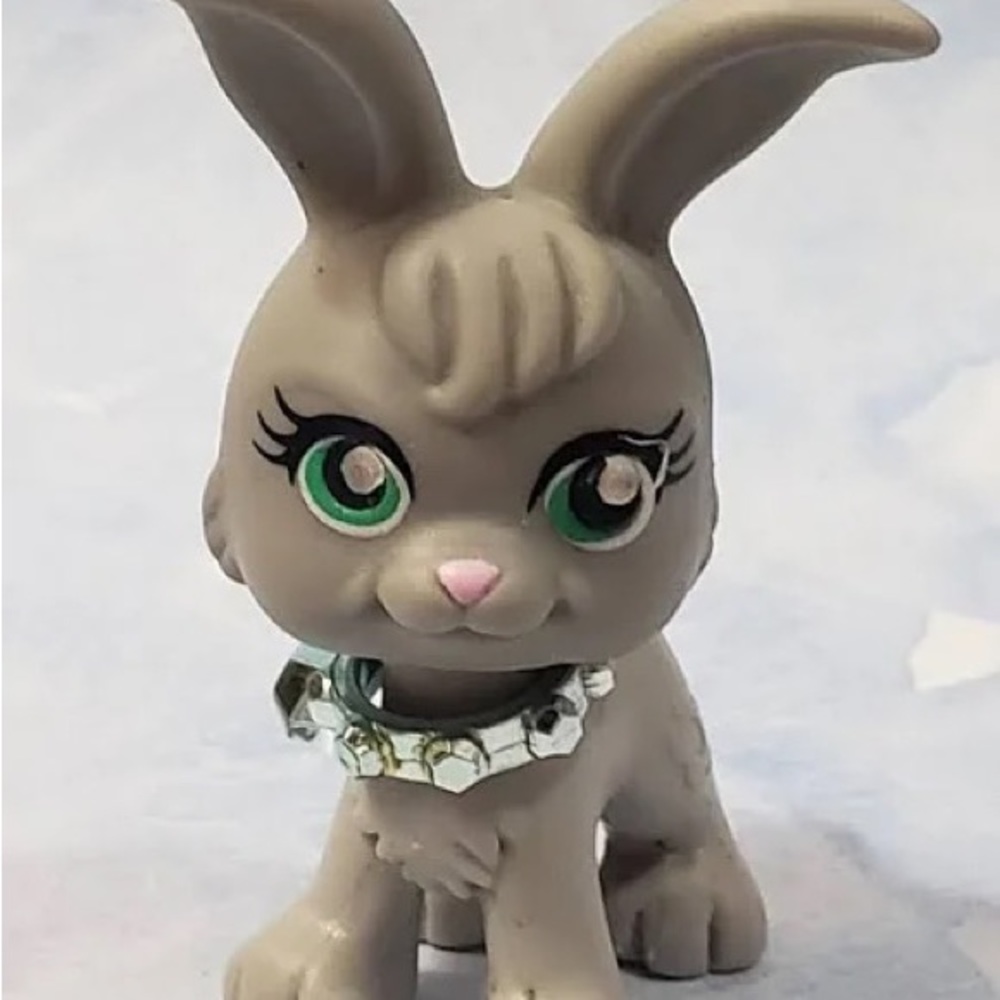 2000 Polly Pocket # 10 Gray Bunny Rabbit Pet Mattel S… - Gem